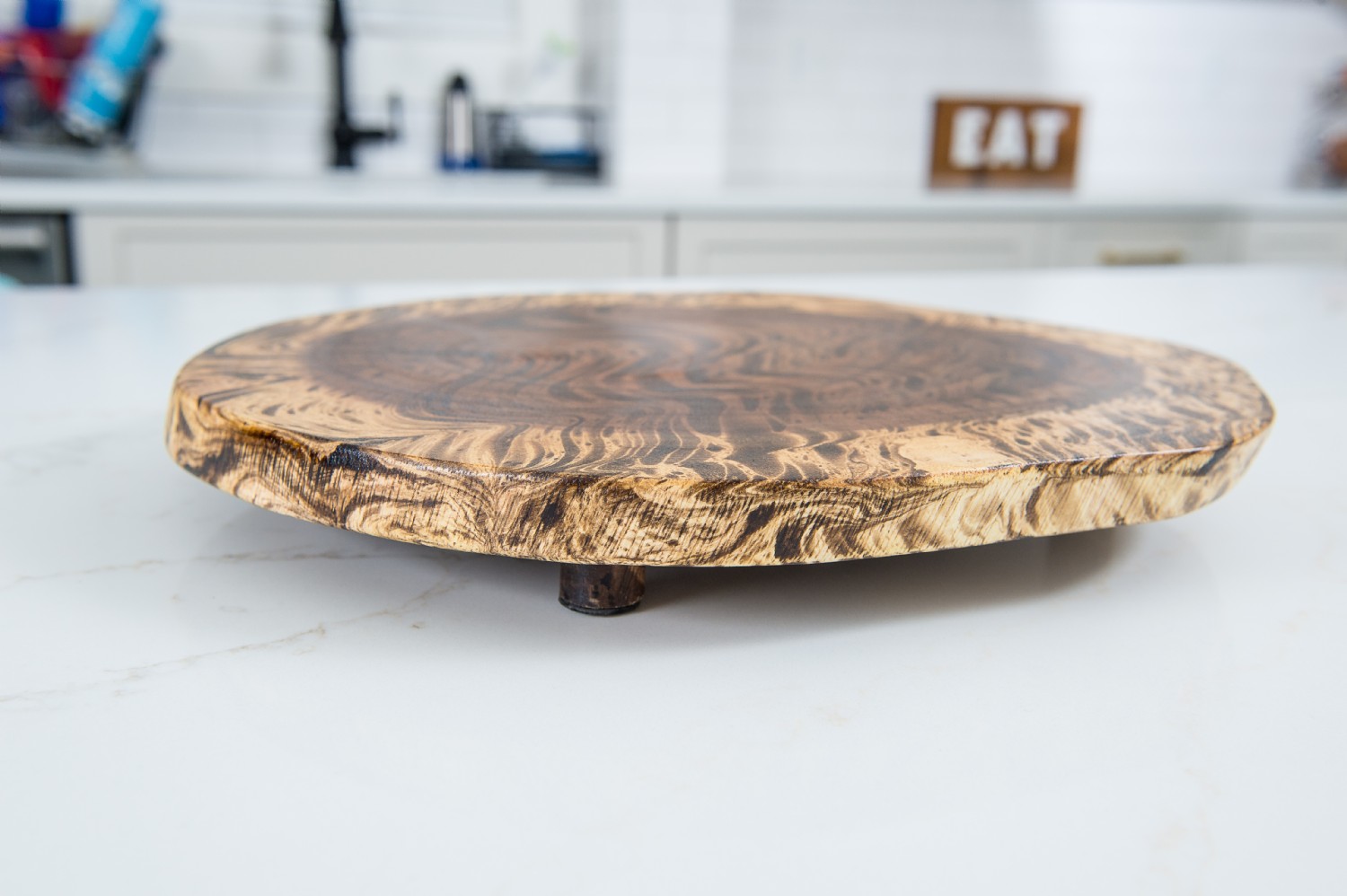 Acacia Nautral Burl Finish Server, Large | Lipper International